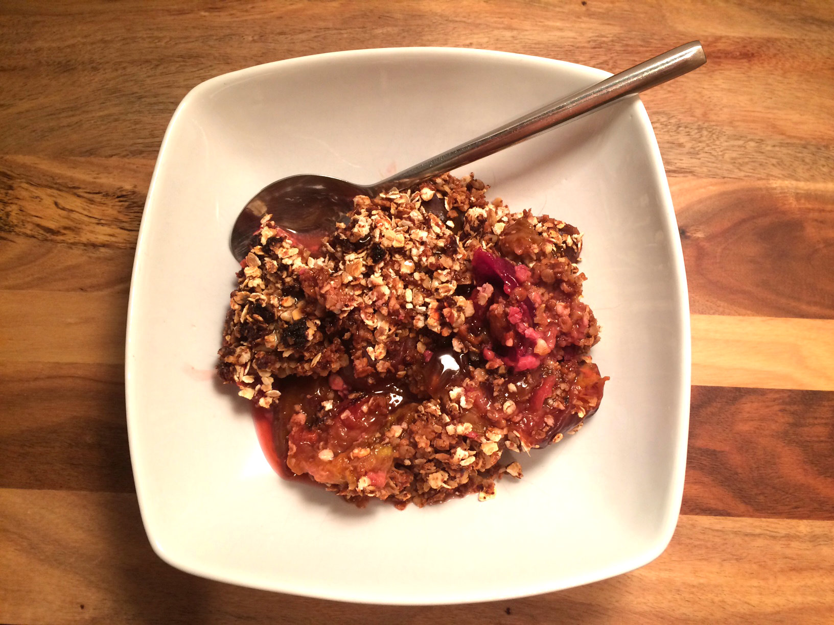 Crumble cu prune - Andreea Carmen Radu